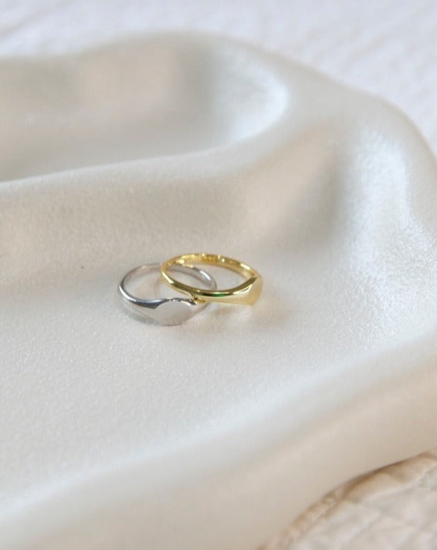 Classic signet ring - silver – Edesa